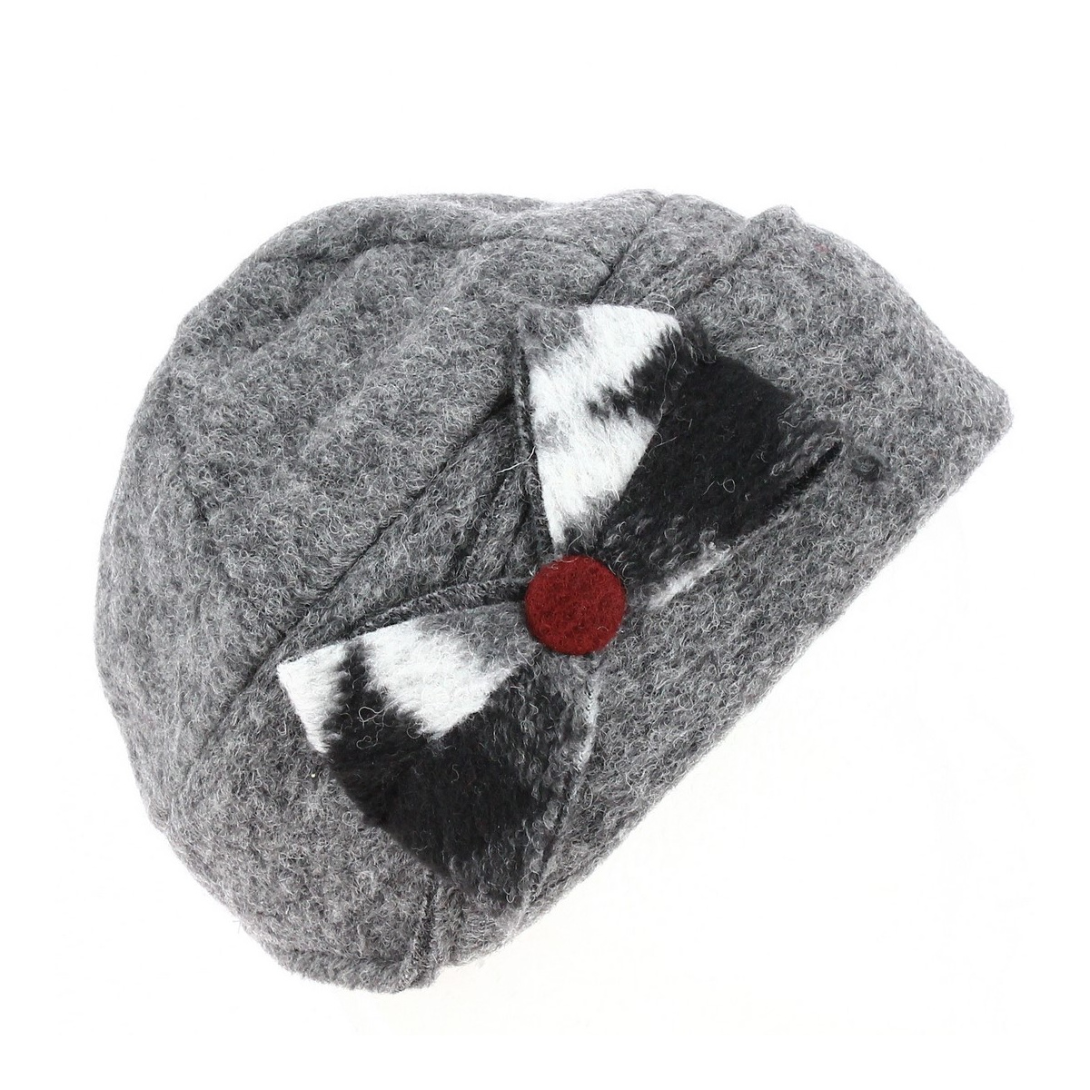 Traclet, Hat Brand